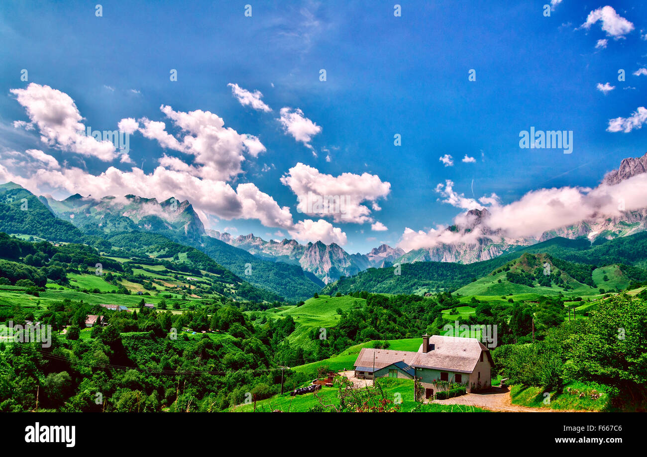 Pyrenees beauty in nature hi-res stock photography and images - Alamy