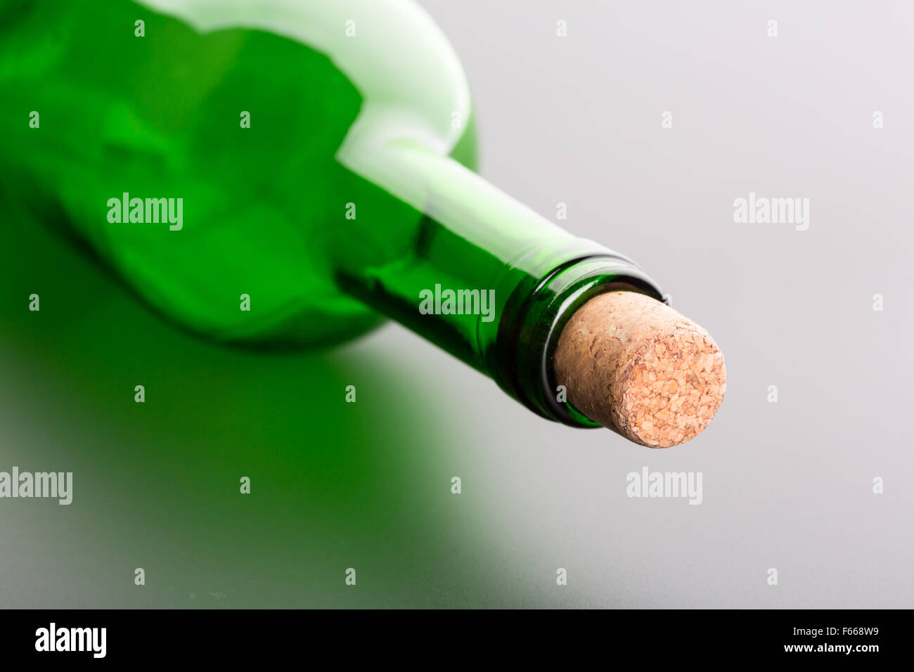 Empty wine bottle hi-res stock photography and images - Alamy