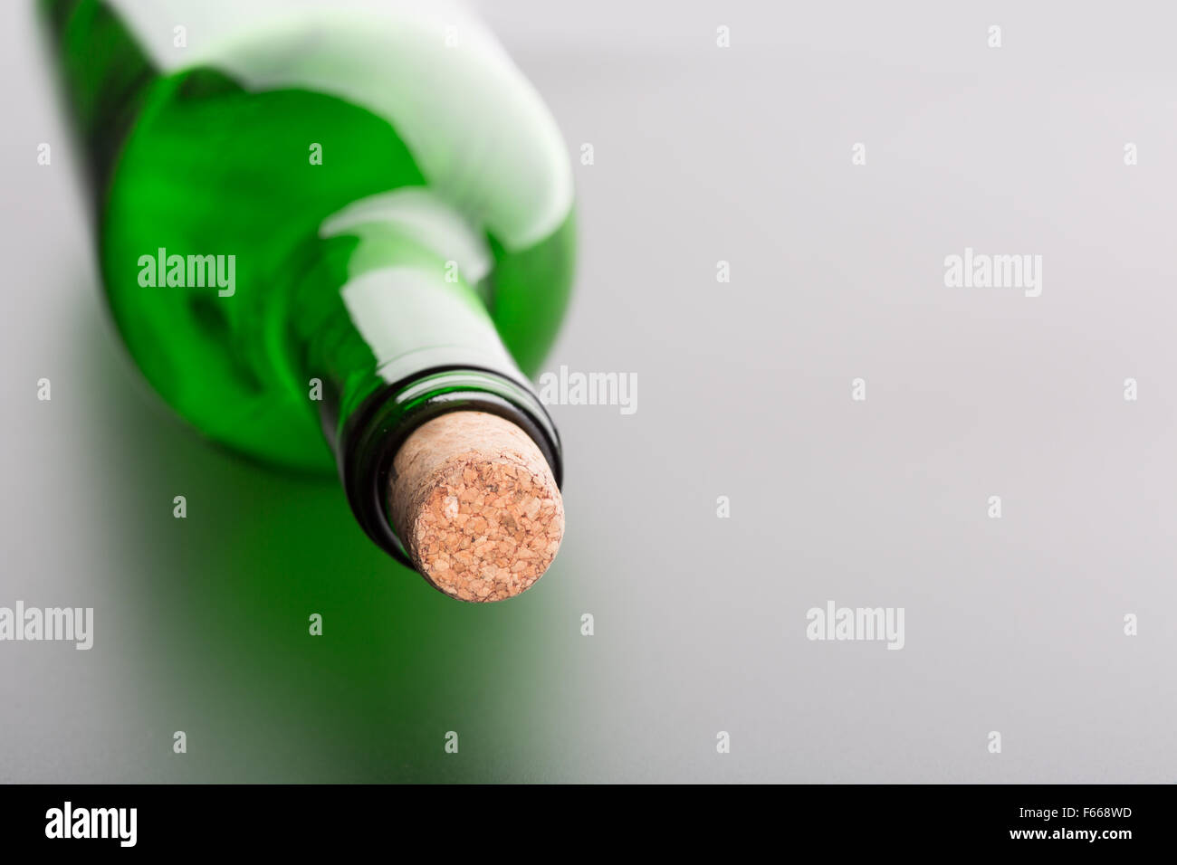 Empty wine bottle hi-res stock photography and images - Alamy