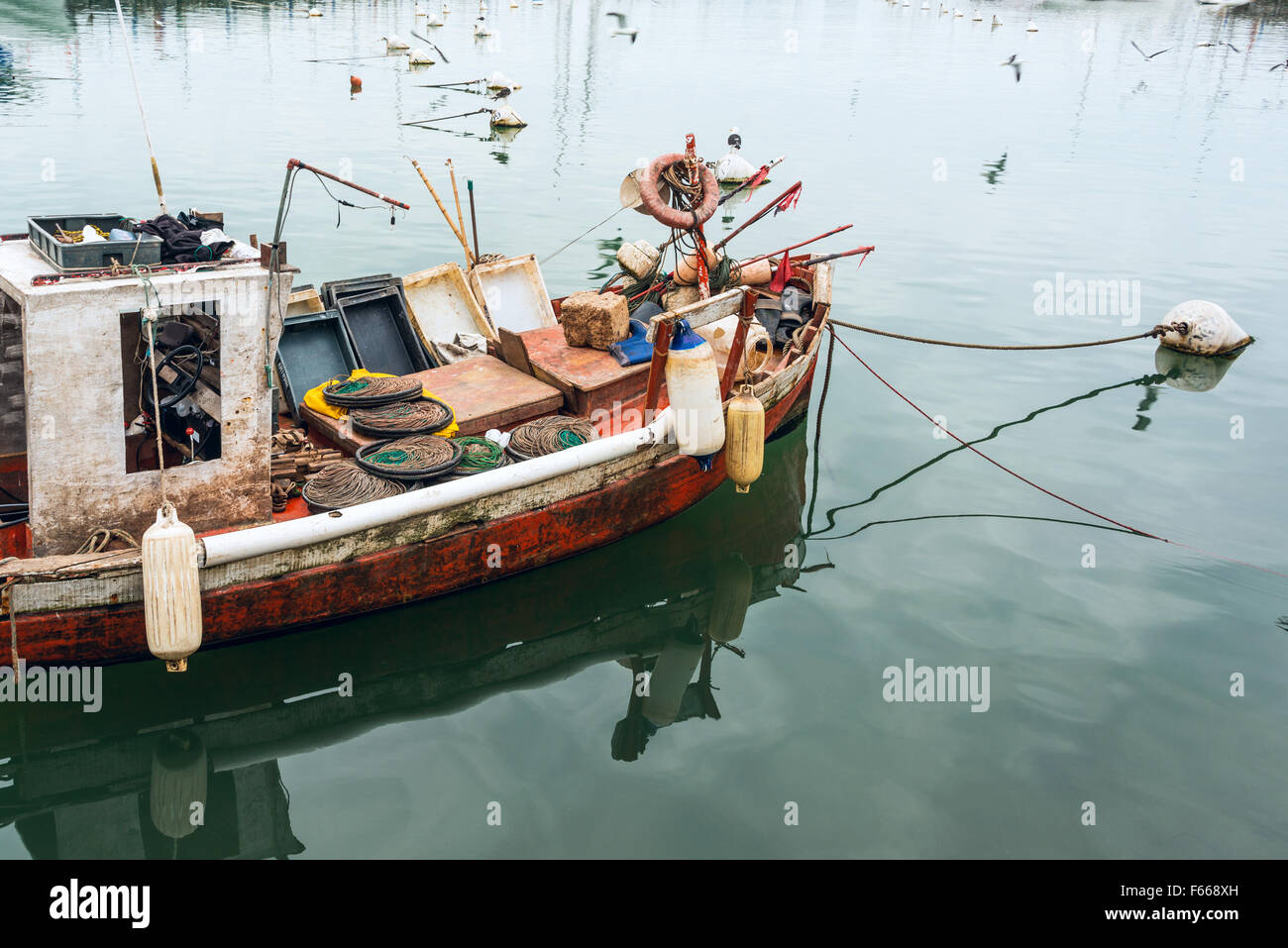 Messy boat hi-res stock photography and images - Alamy