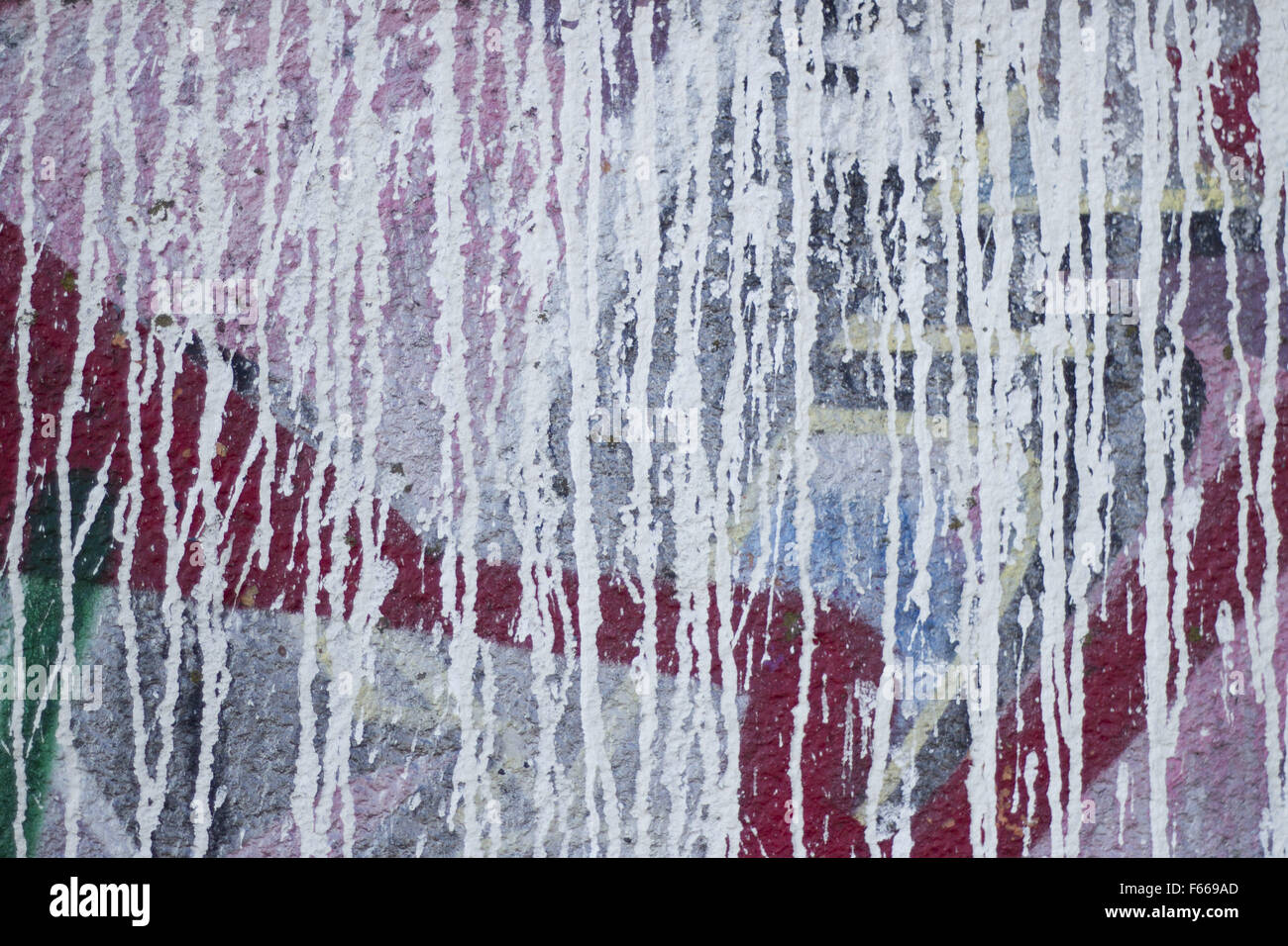 Kiev, Ukraine. 11th Nov, 2015. colorful graffiti © Nazar Gonchar/ZUMA ...