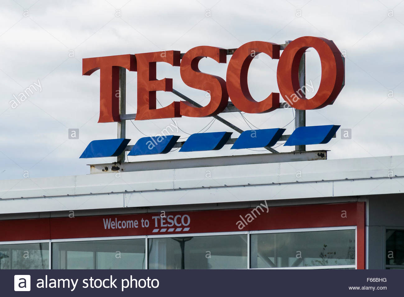 Tesco Sign High Resolution Stock Photography and Images - Alamy