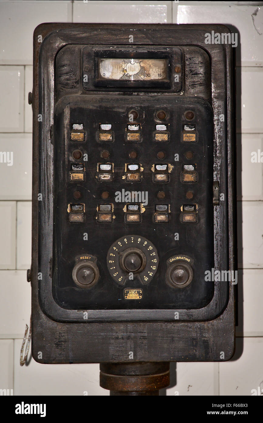 Old industrial unit hi-res stock photography and images - Alamy