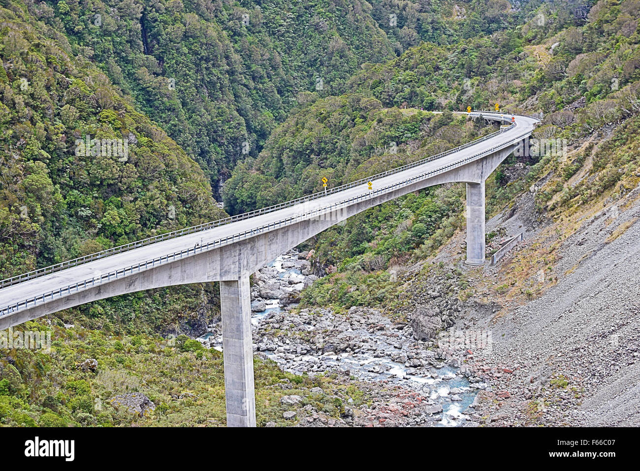 Otira hi-res stock photography and images - Alamy