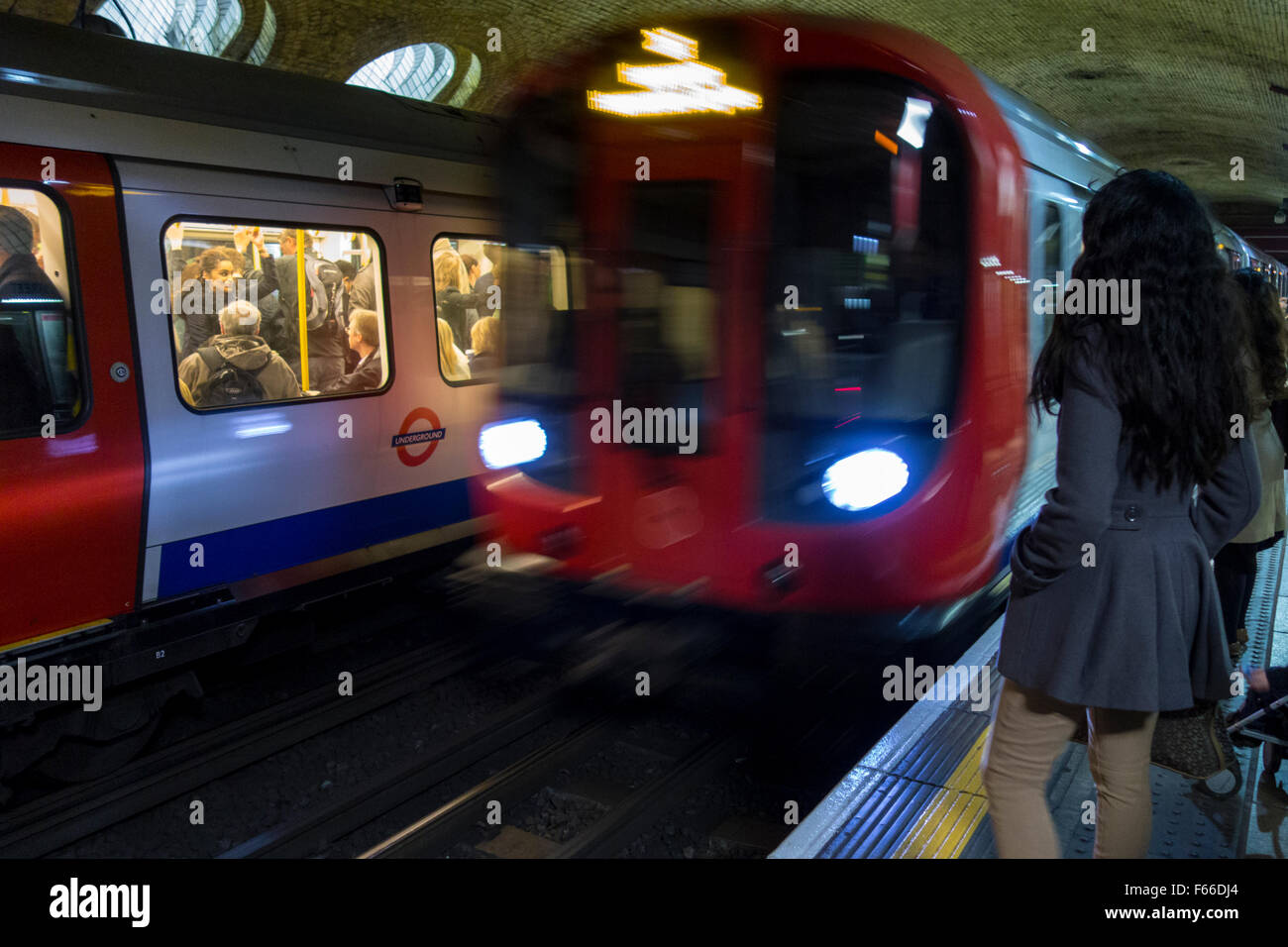 London Underground train Stock Photo - Alamy