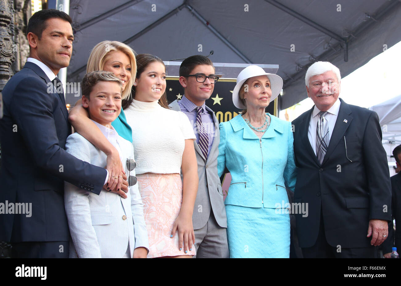 Kelly Ripa honored with star on the Hollywood Walk Of Fame Featuring ...