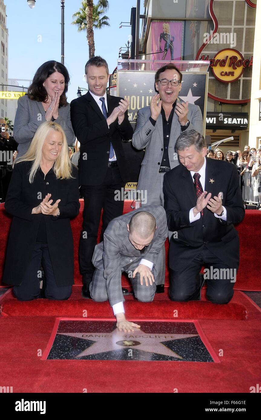 New York, NY, USA. 12th Nov, 2015. Beth Marlis, Maureen Schultz, Chris ...