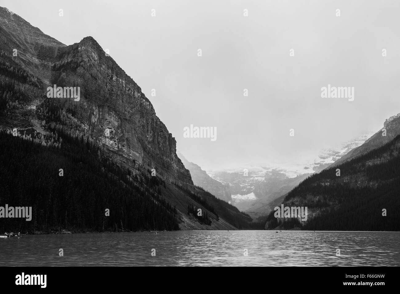 Clear lake mountains in Black and White Stock Photos & Images - Alamy