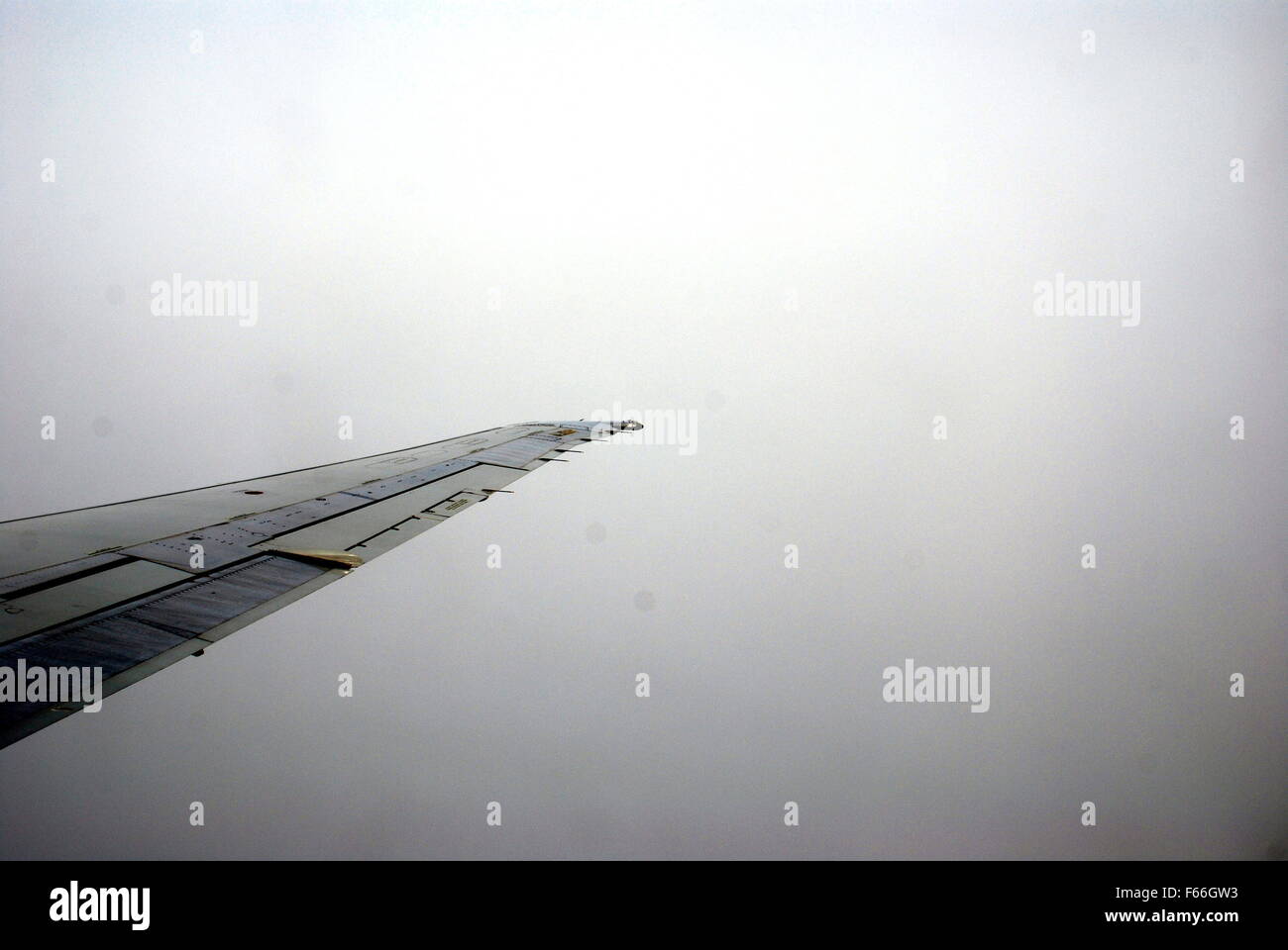 Plane wing hi-res stock photography and images - Alamy