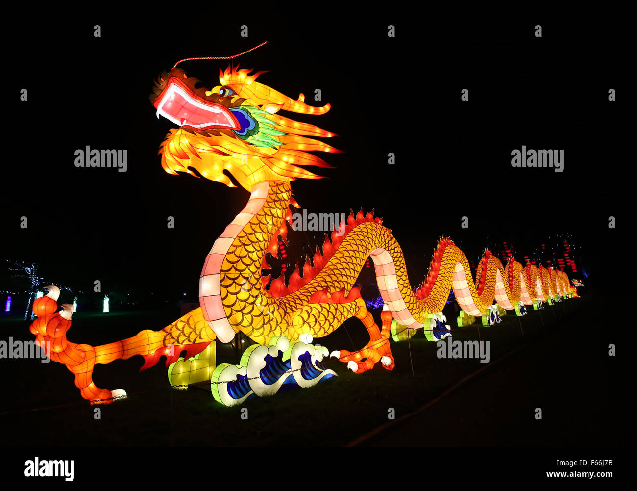 Longleat chinese lantern festival hi-res stock photography and images ...