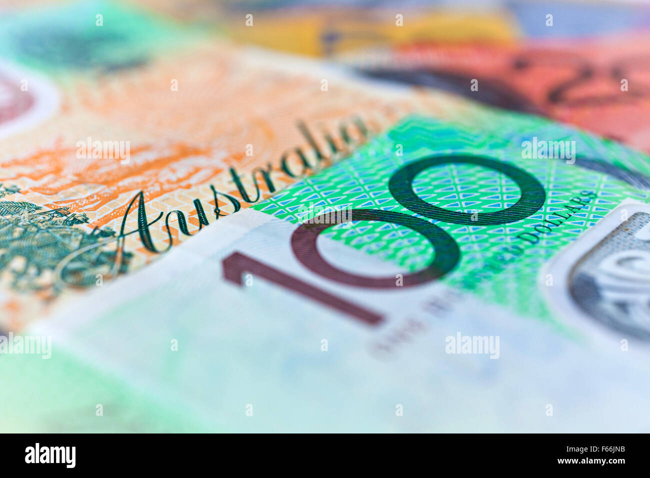 Australian 100 dollar note hi-res stock photography and images - Alamy