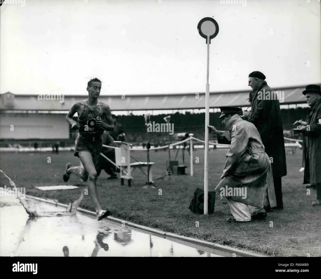 Gordon pirie hi-res stock photography and images - Alamy