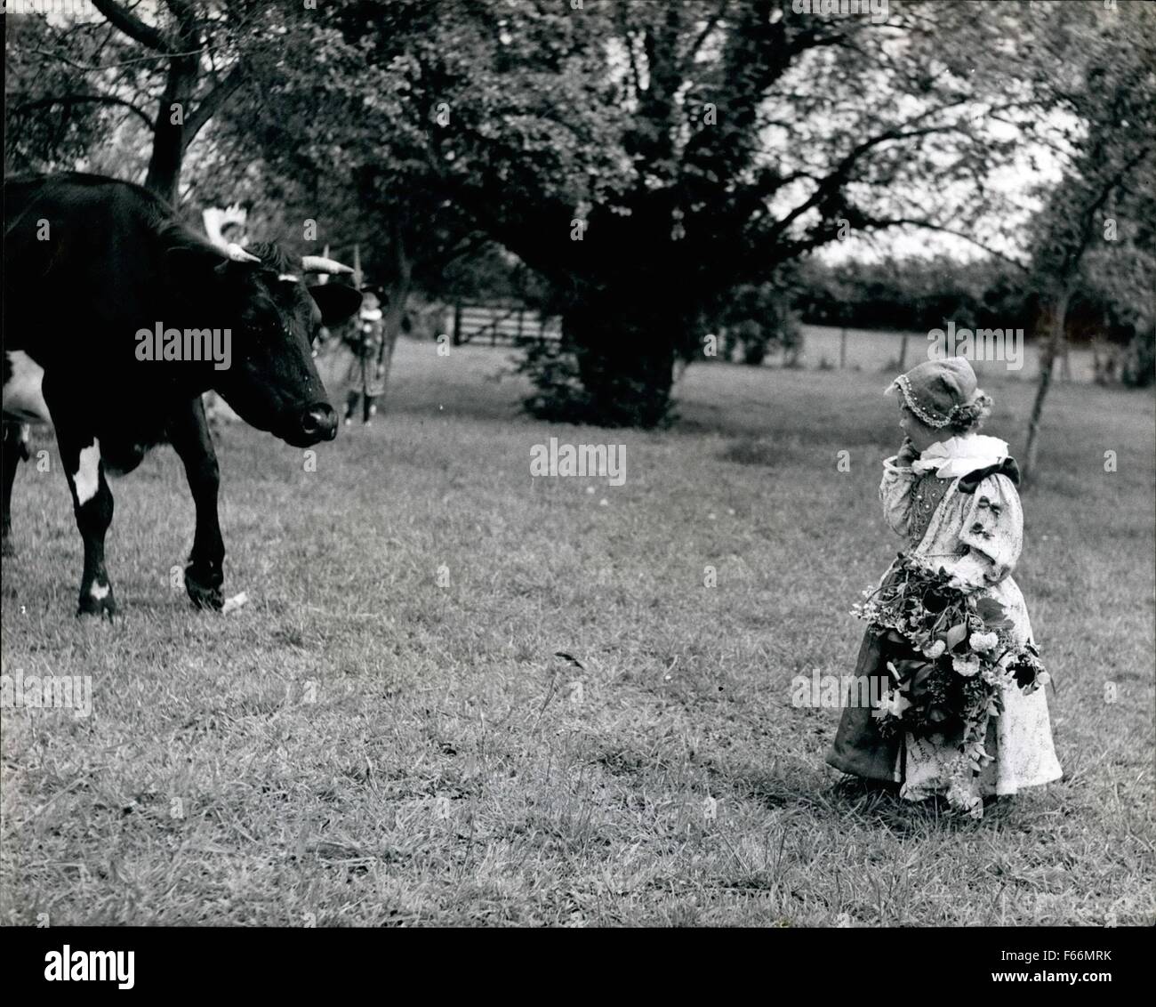 Ladies in waiting elizabeth i hi-res stock photography and images - Alamy
