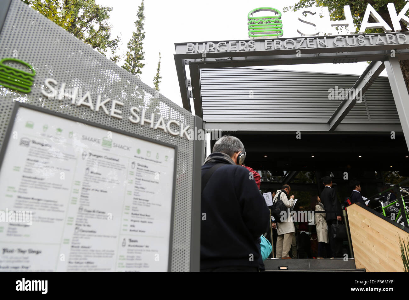 Japanese restaurant chains hi-res stock photography and images - Alamy