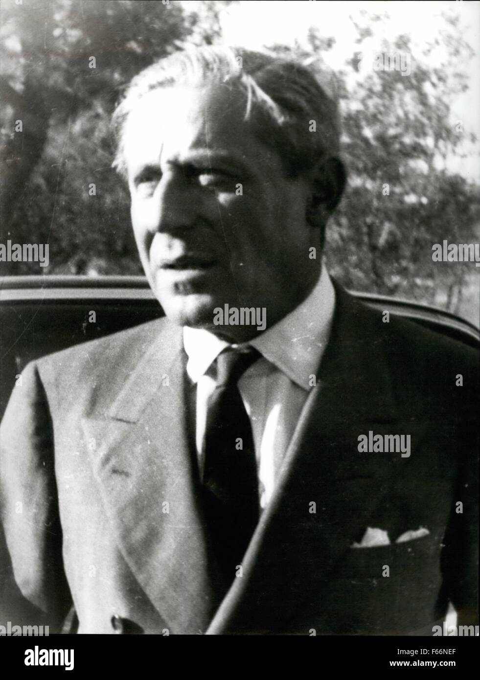 1968 stavros niarchos keystone pictures hi-res stock photography and ...