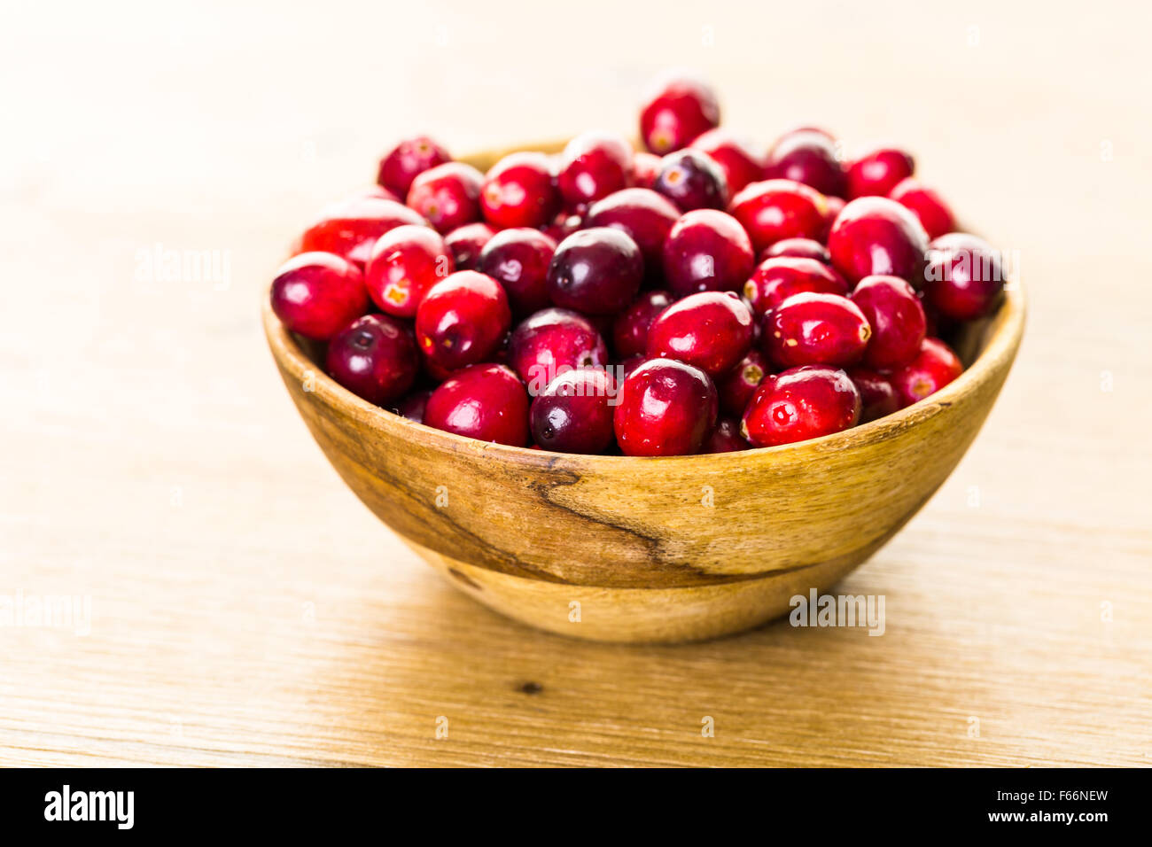 Organic fresh cranberries in season Stock Photo - Alamy