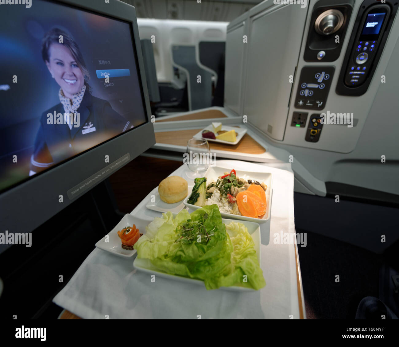 American airlines 777 300er hi-res stock photography and images - Alamy