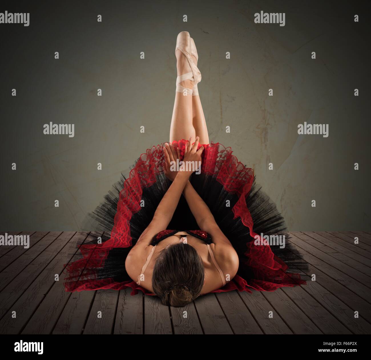 Pose classical dancer Stock Photo - Alamy