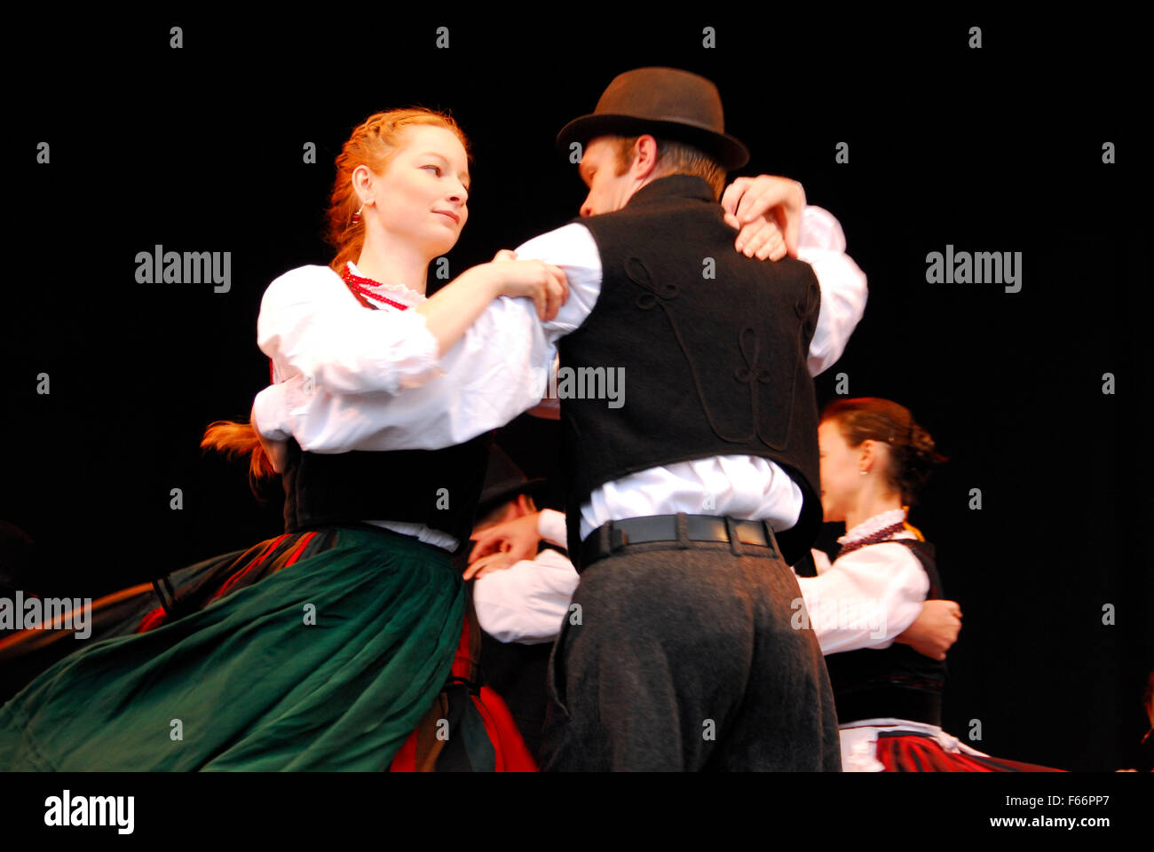 Traditional, Hungarian, folk dance, dancing Stock Photo - Alamy