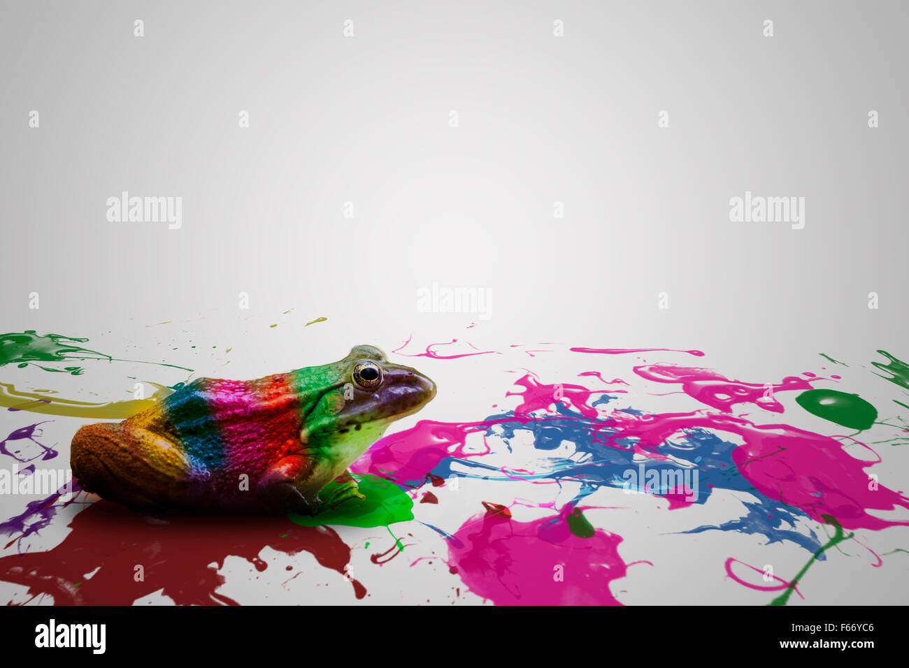 Blue paint drops brush hi-res stock photography and images - Alamy