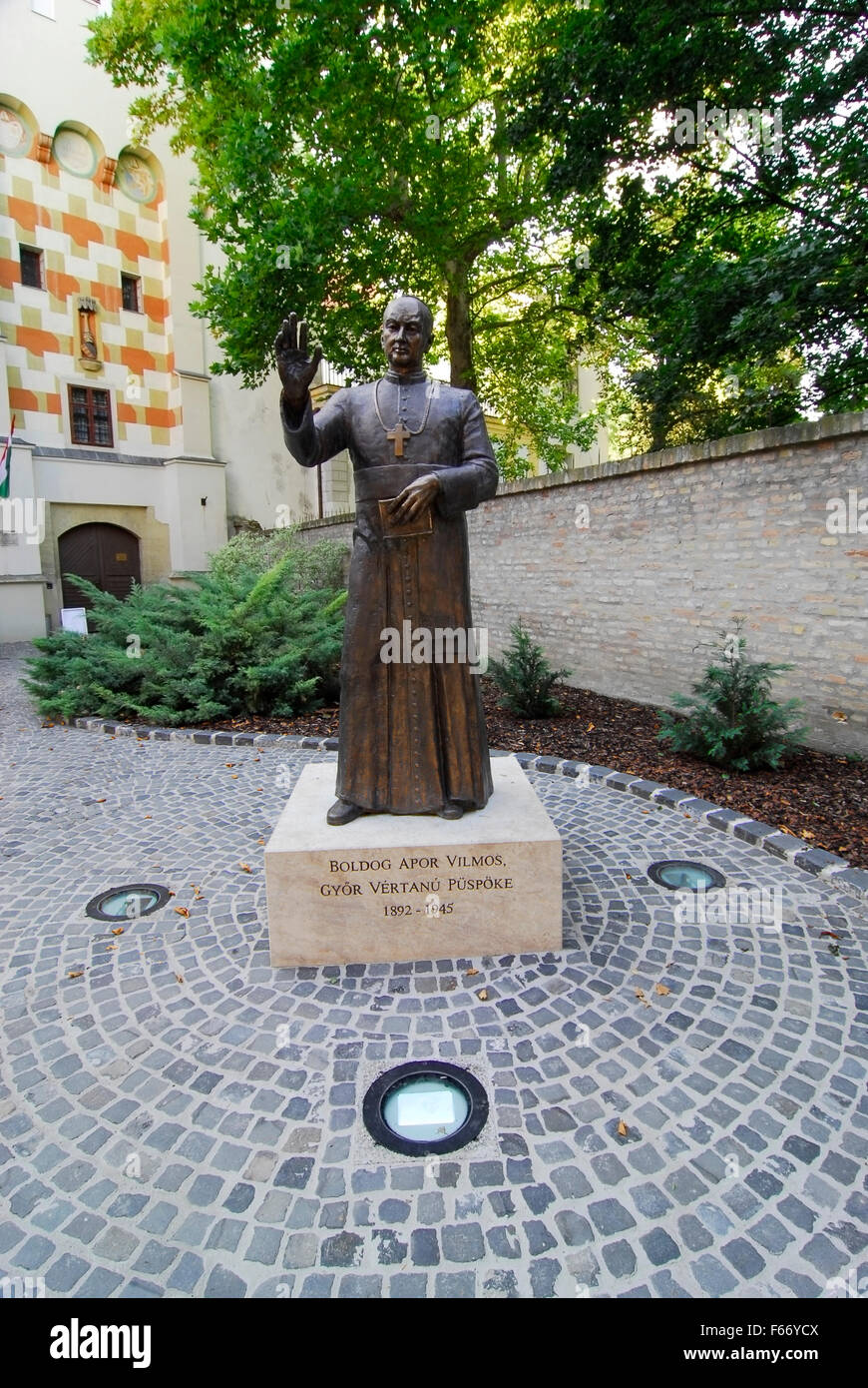 Statue, Vilmos Apor, Gyor, Győr, Hungary Stock Photo - Alamy
