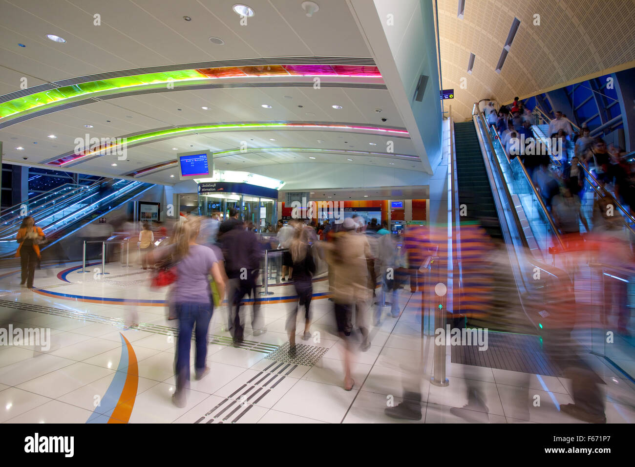 Dubai Metro Station ticket hall Stock Photo - Alamy
