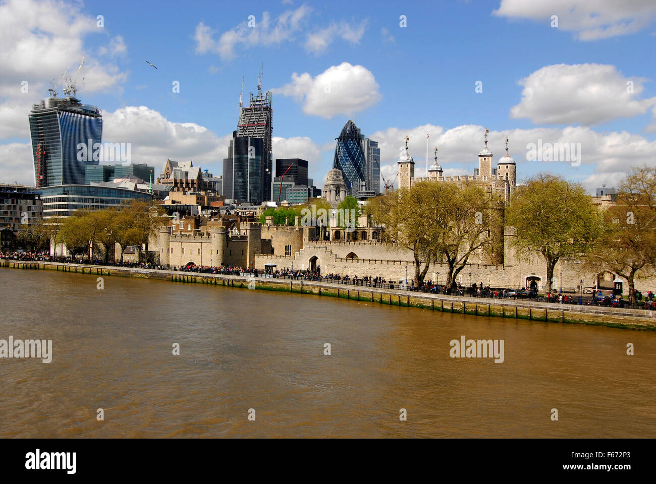 Thames view hi-res stock photography and images - Alamy