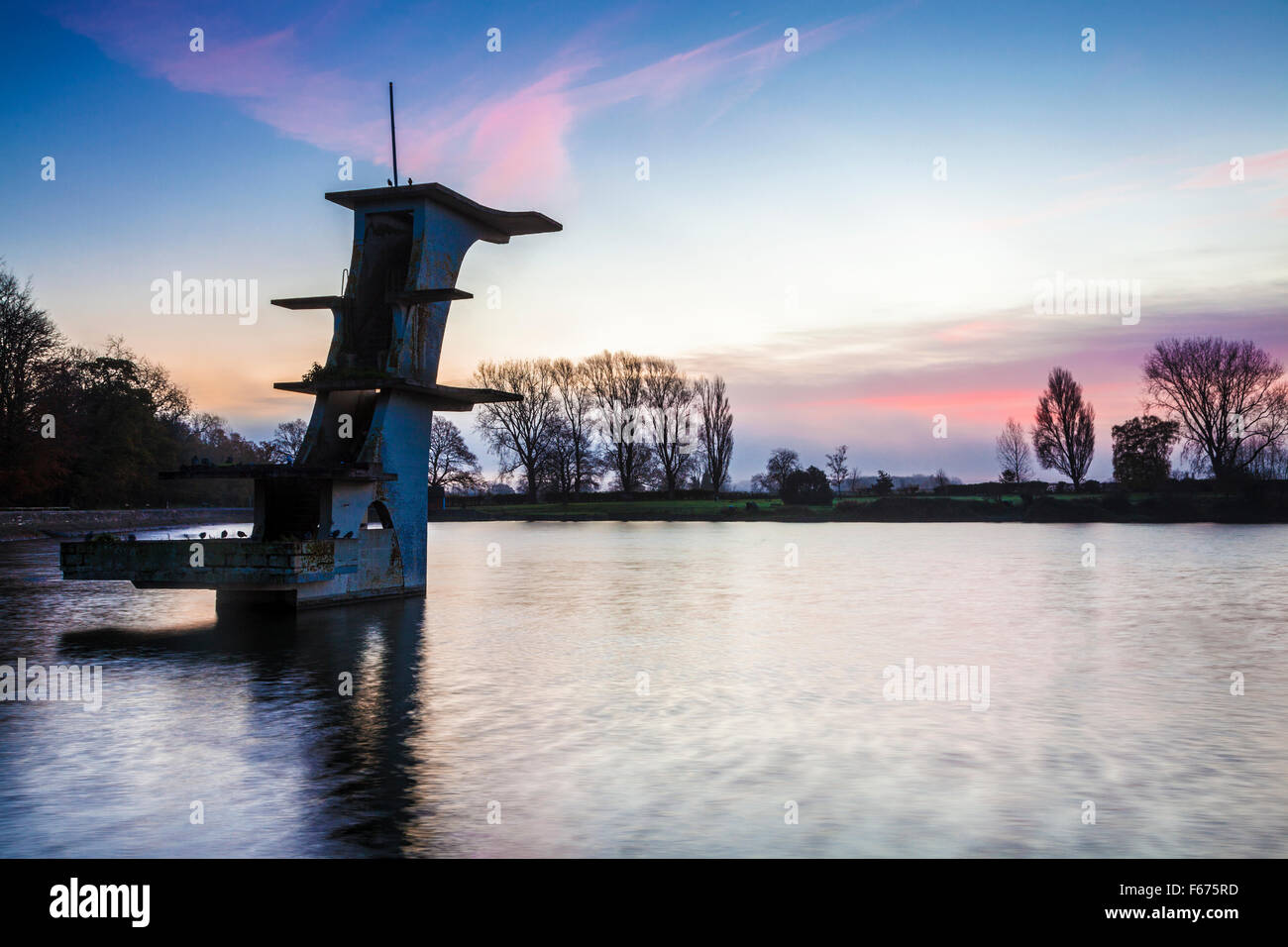 Old diving board coate water hi-res stock photography and images - Alamy