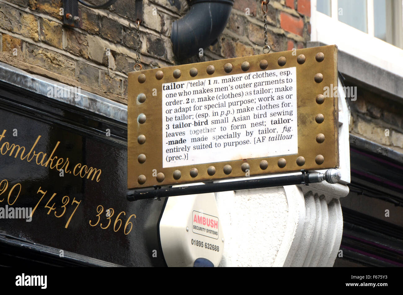 Sir tom baker shop hi-res stock photography and images - Alamy