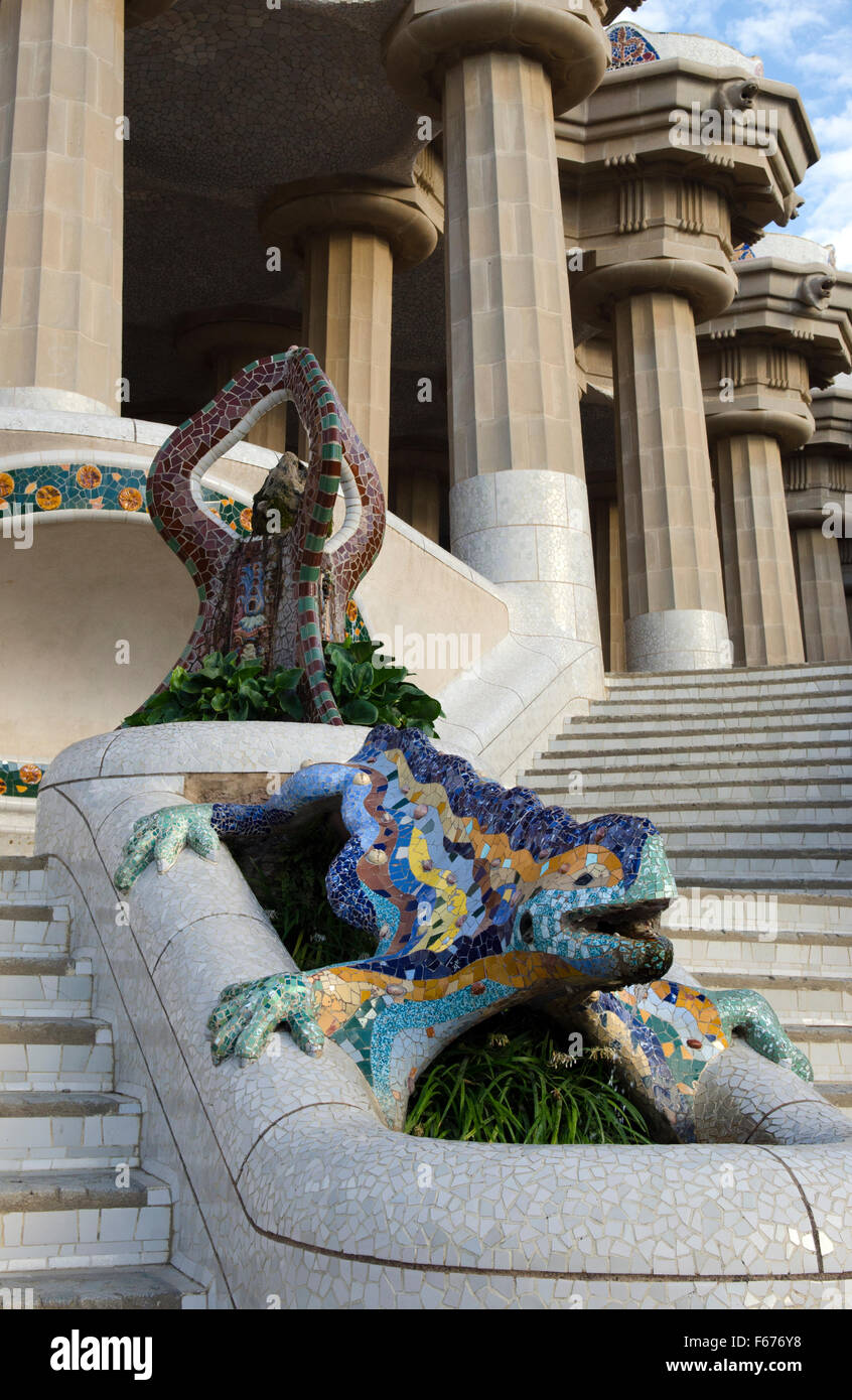 parc guell,el drac,salamander,dragon,antoni gaudi,barcelona Stock Photo ...