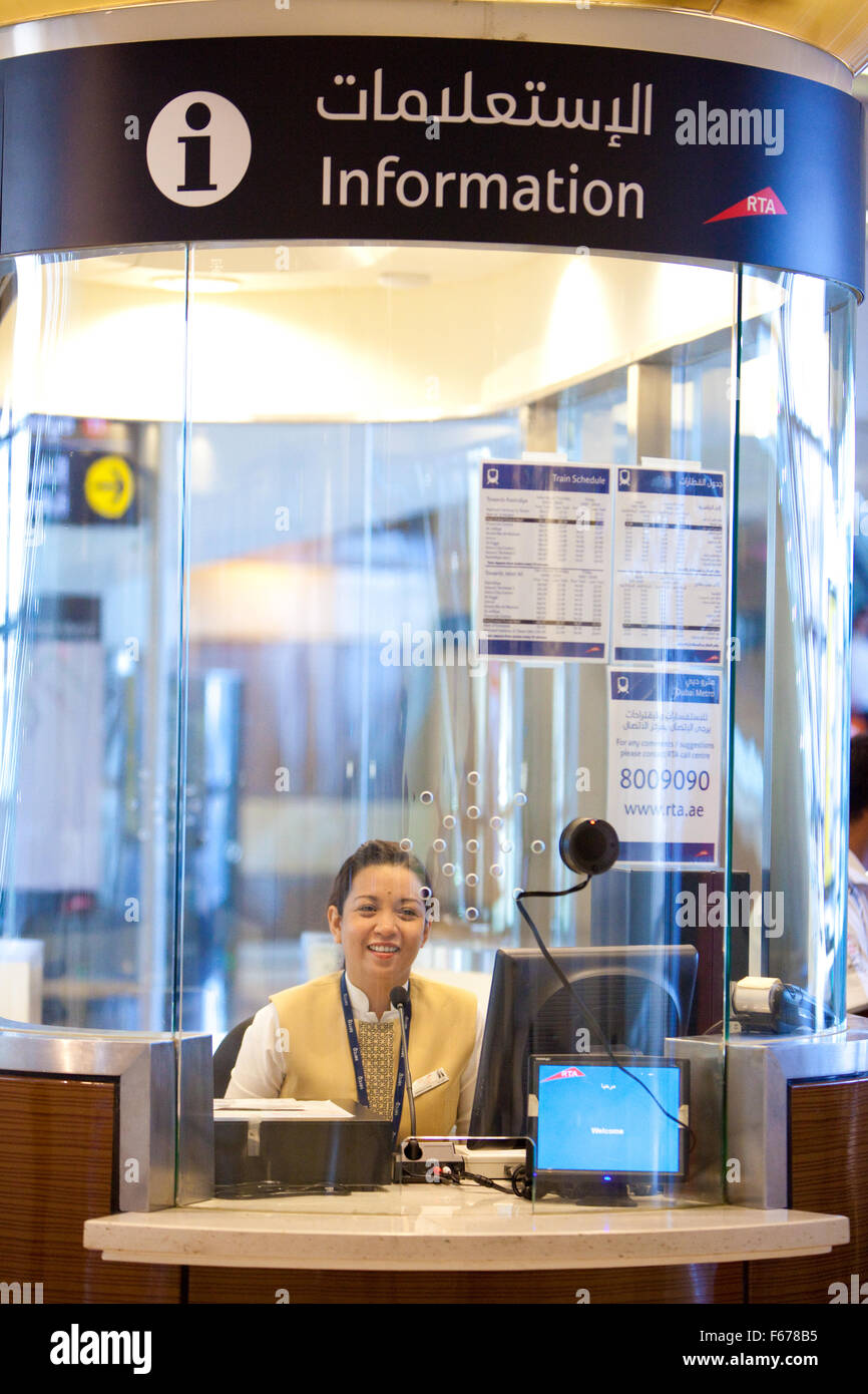 Ticket sales office staff in the Dubai Metro Stock Photo - Alamy