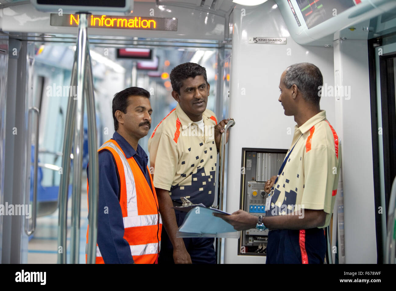 Engineering staff on Dubai Metro Stock Photo - Alamy