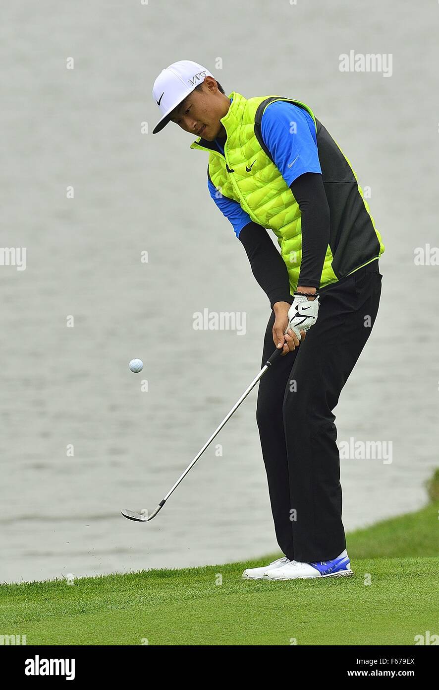 Shanghai, China. 13th Nov, 2015. The professional golfer HAOTONG LI of ...