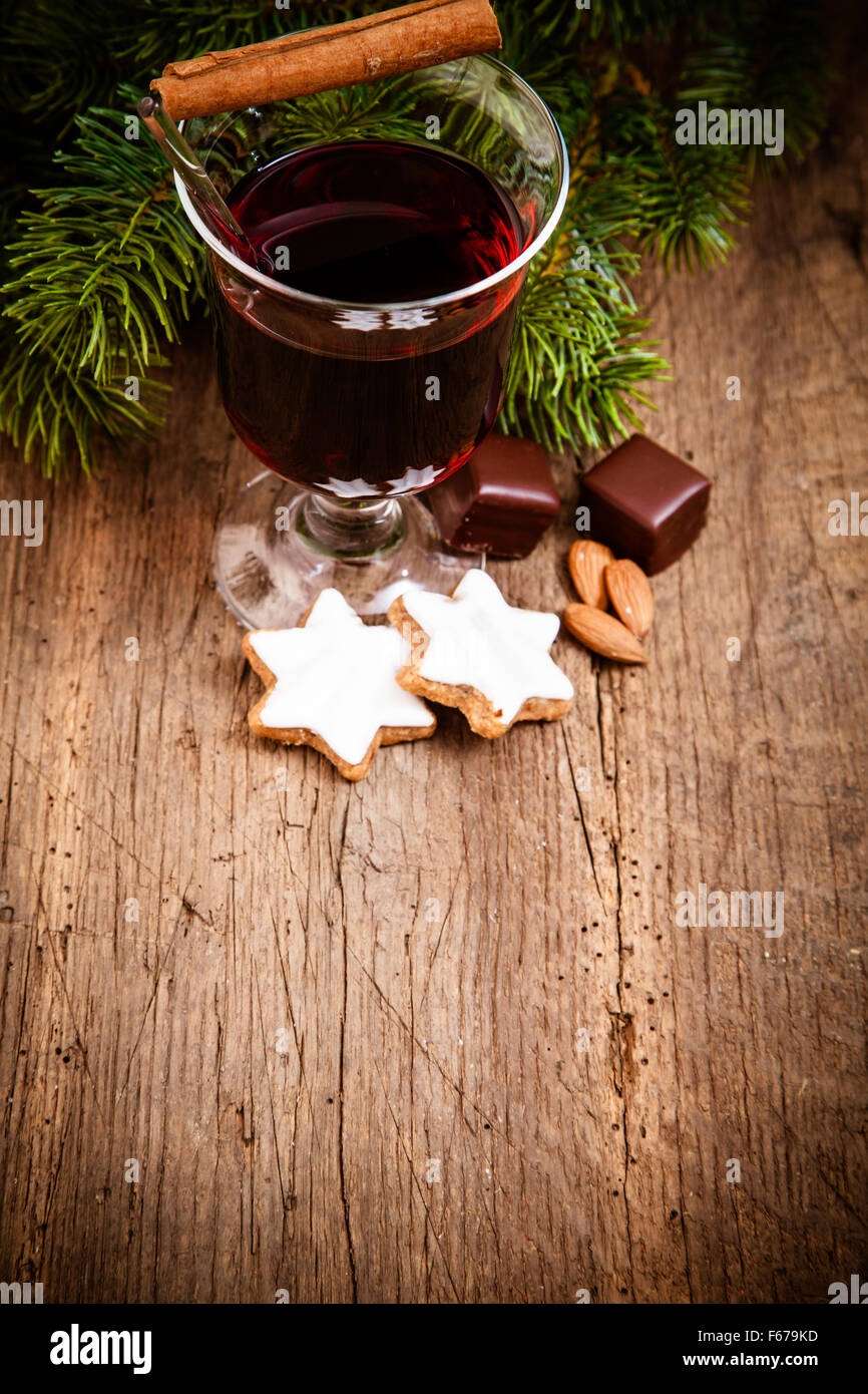 Gluvine gluhwein hi-res stock photography and images - Alamy