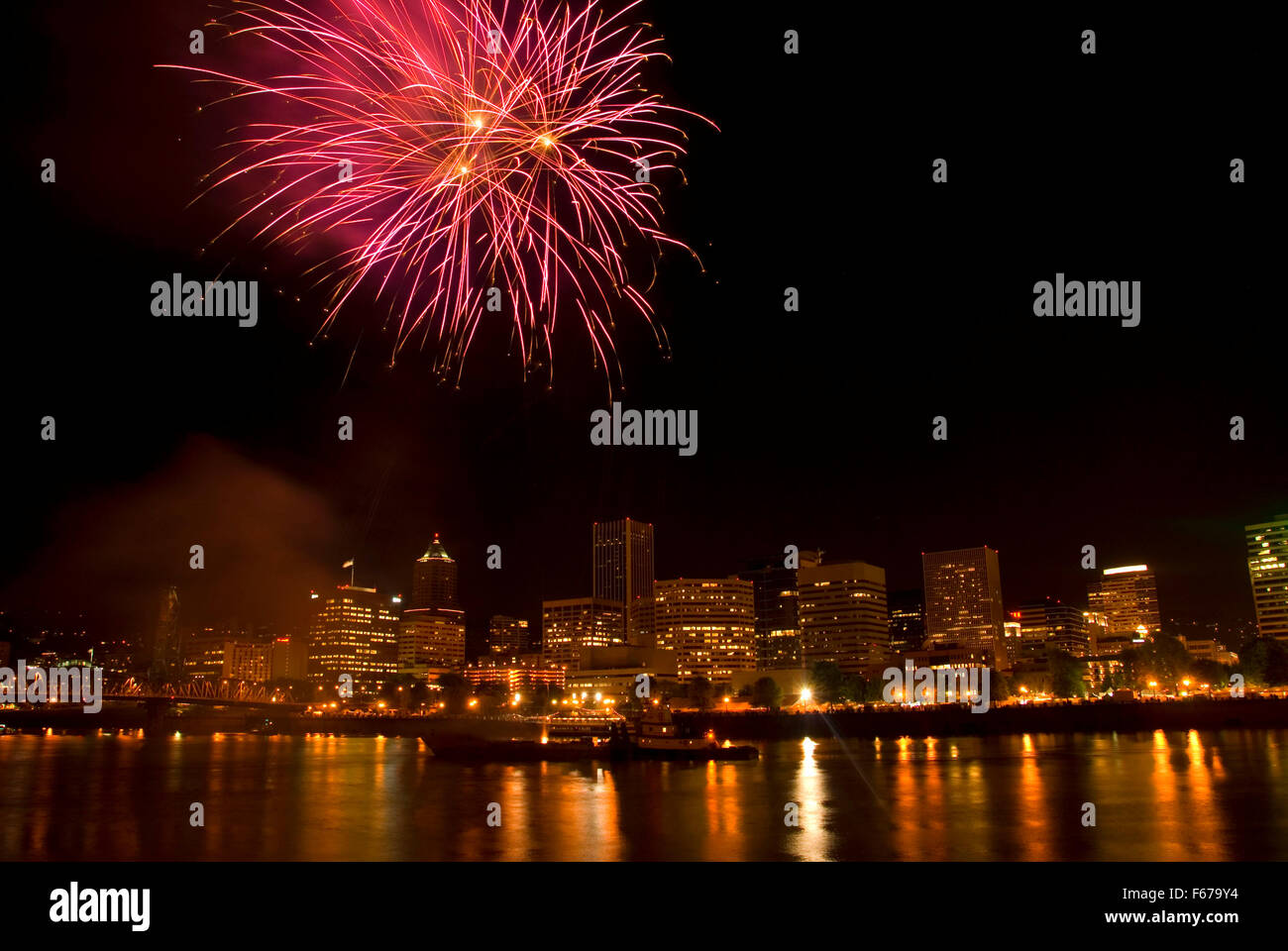 Fireworks during Cinco de Mayo Fiesta, Eastside Esplanade, Portland ...