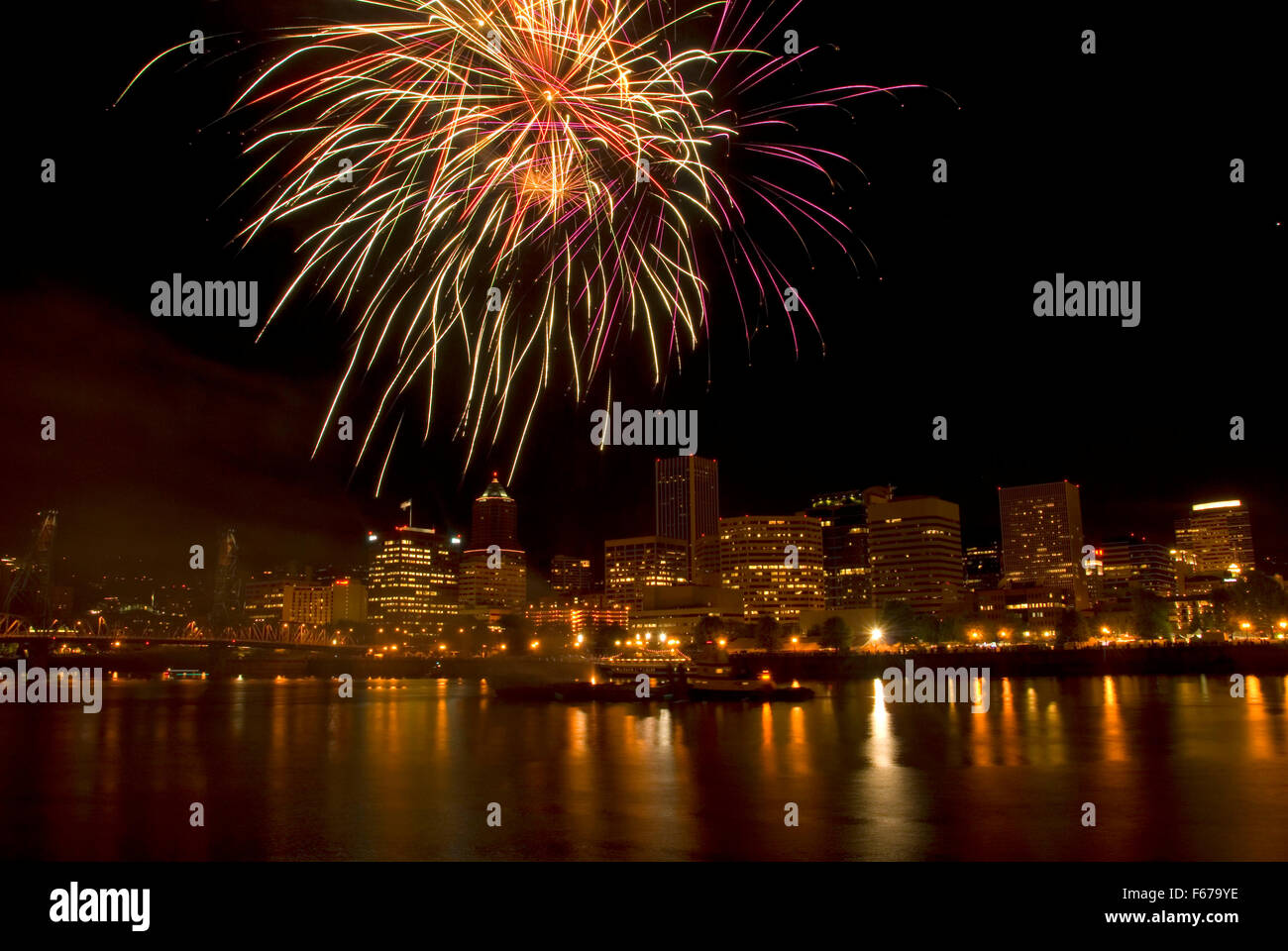 Fireworks during Cinco de Mayo Fiesta, Eastside Esplanade, Portland ...