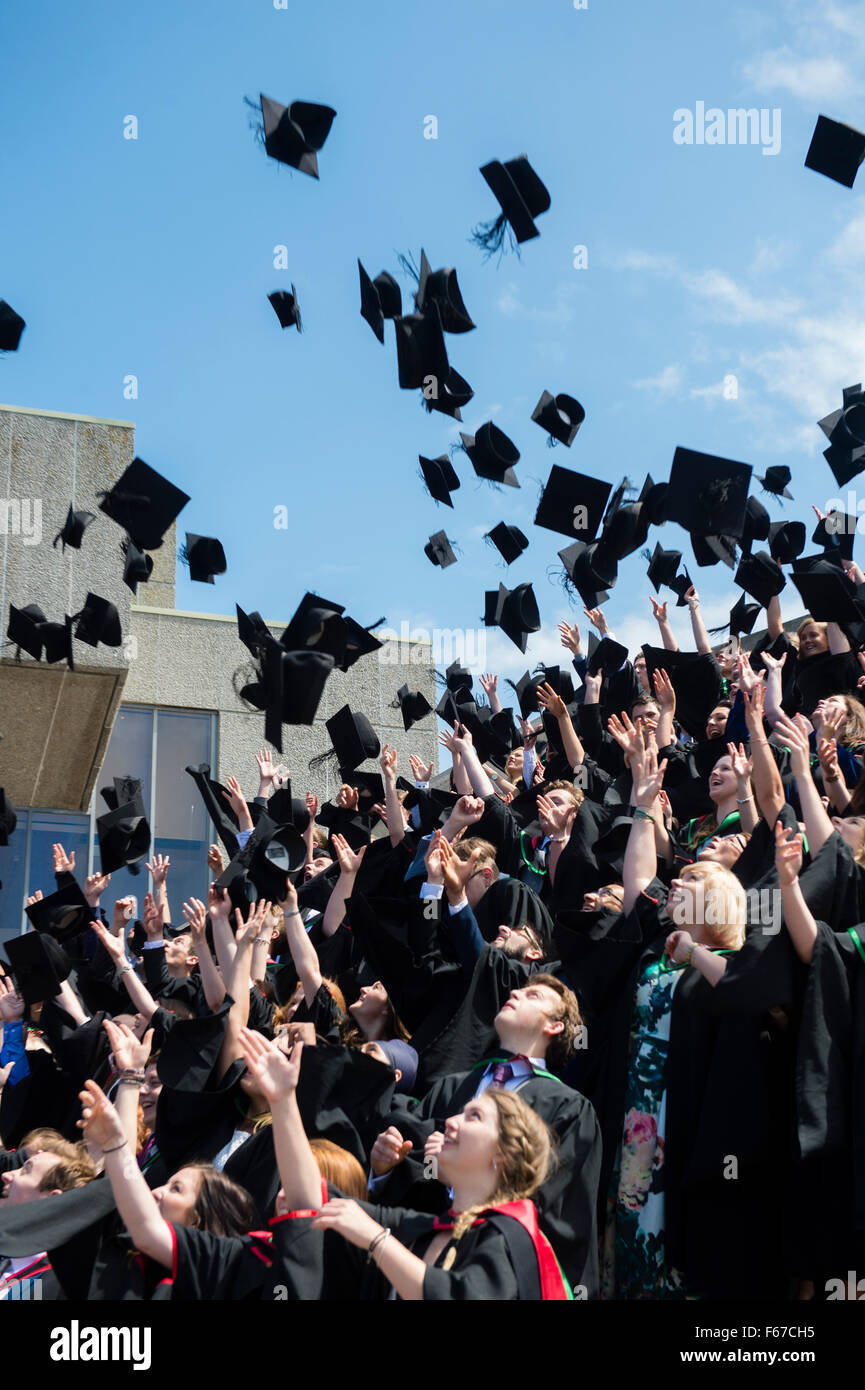 Higher Education graduation day in the UK: A group of students ...