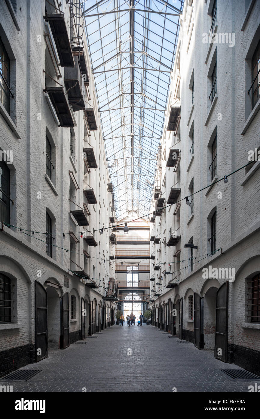 Pakhuis hi-res stock photography and images - Alamy