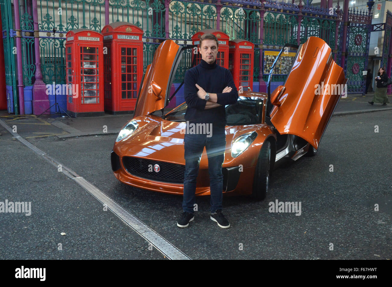 Mr hinx hi-res stock photography and images - Alamy