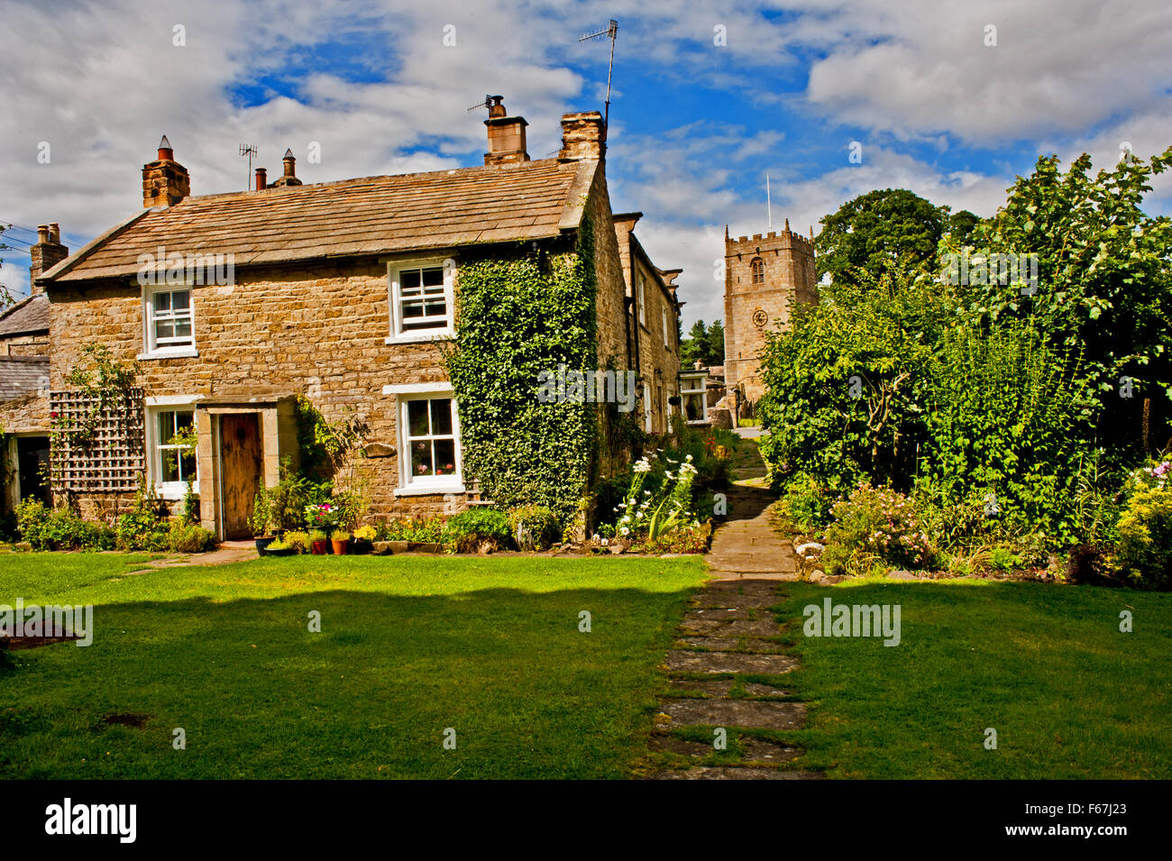 Cottage and St. Romalds Church at Romaldskirk Stock Photo - Alamy