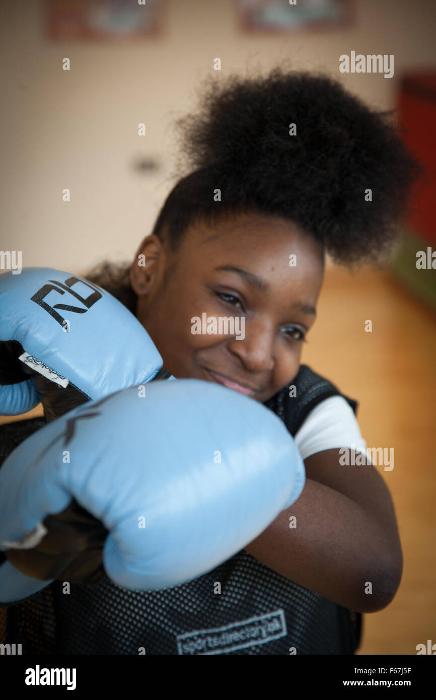 Portrait of a black female boxer Stock Photo - Alamy