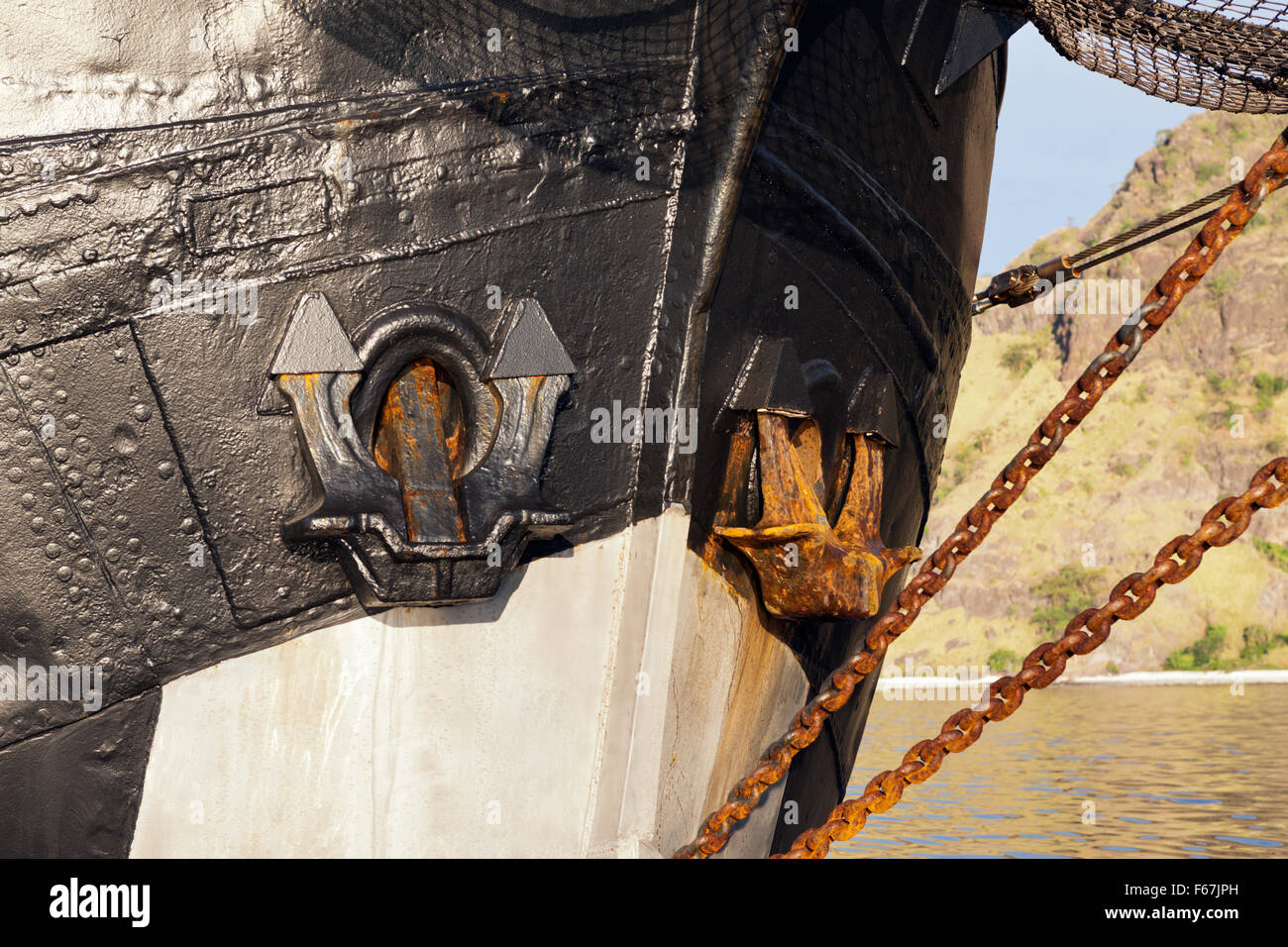 Anchor With Bow Designs