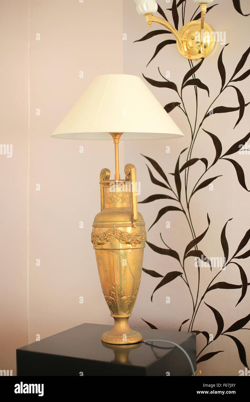 Table lamp hi-res stock photography and images - Alamy