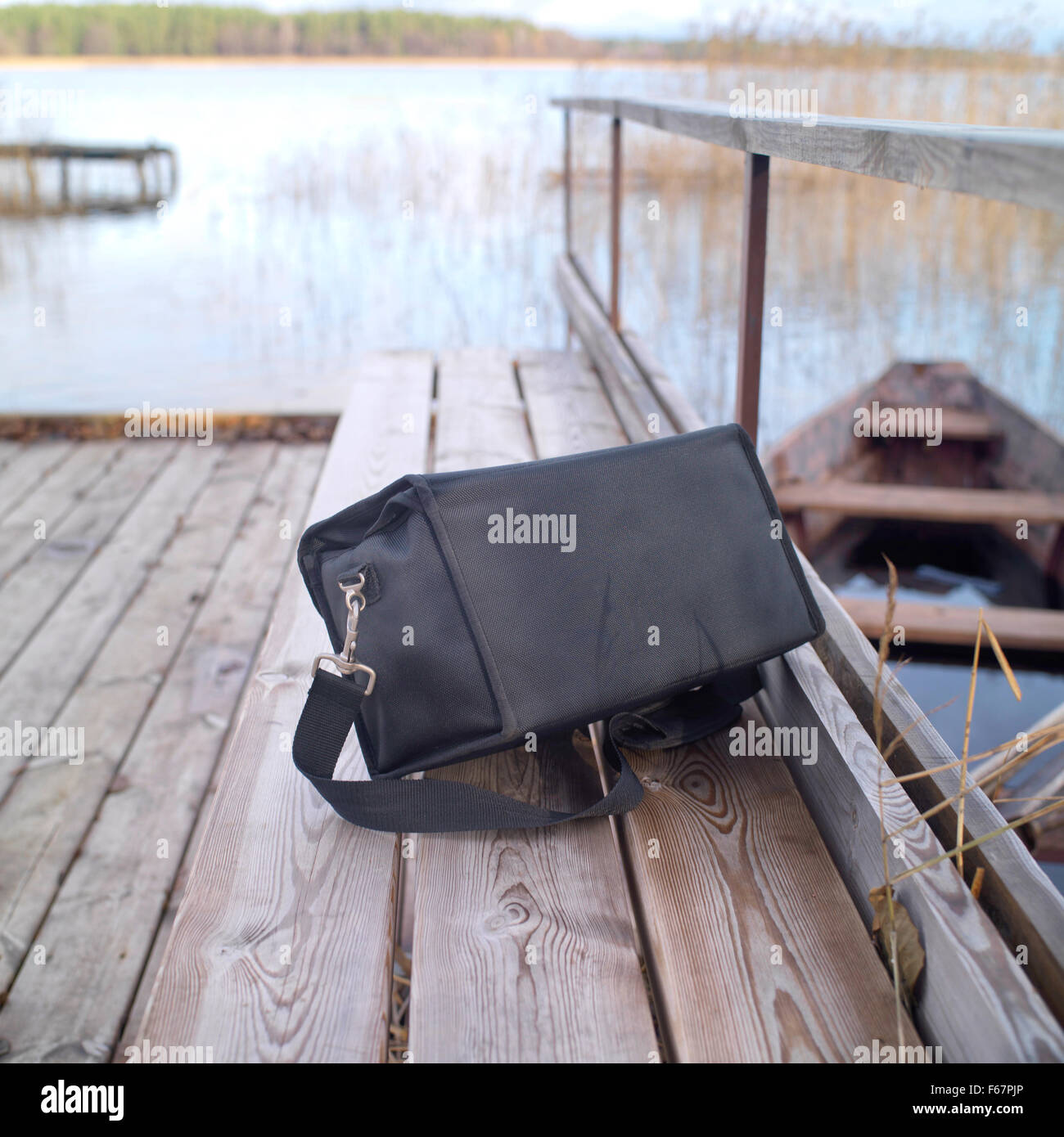 Abandoned bag hi-res stock photography and images - Alamy