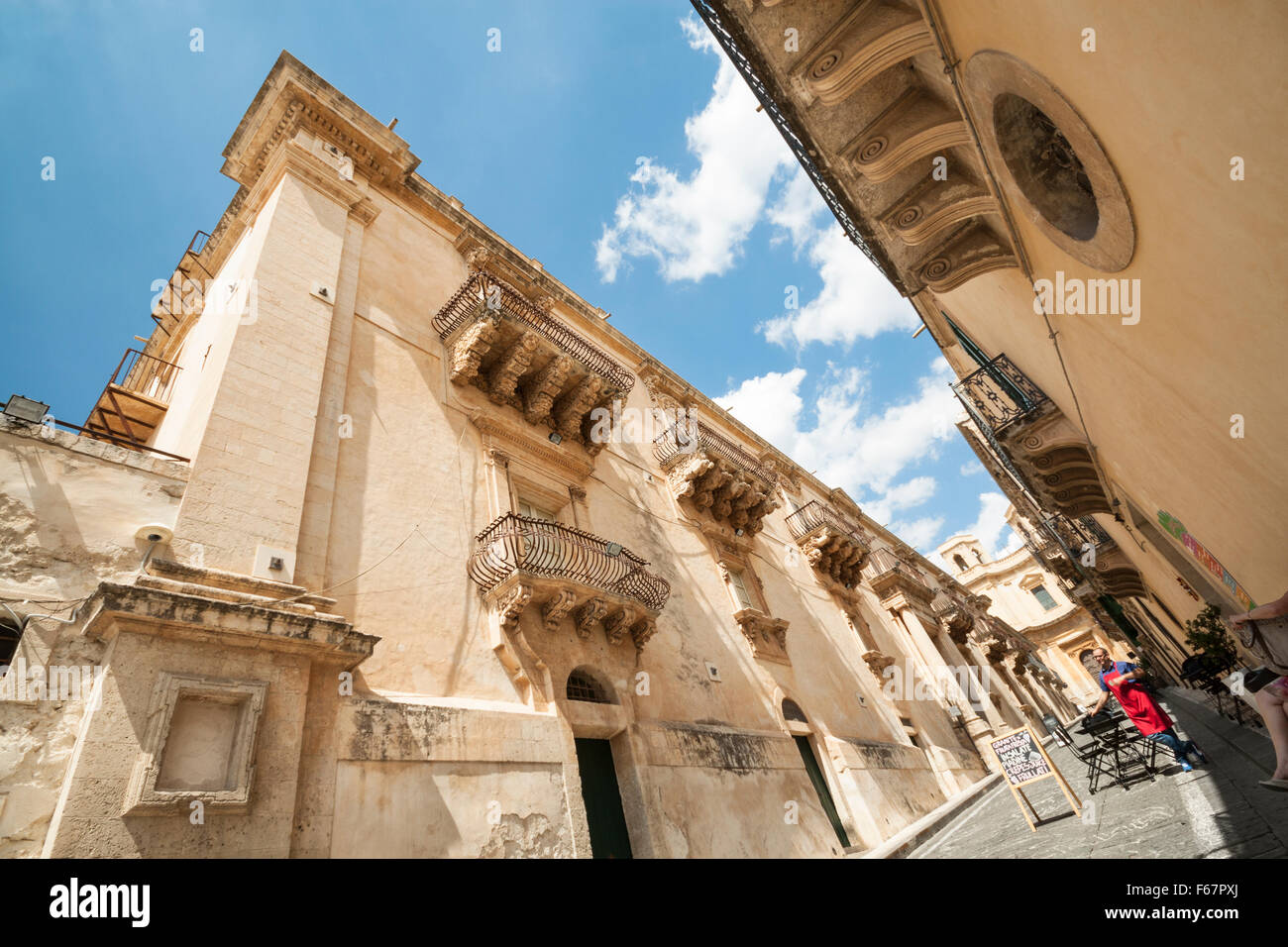 Street view of Noto - Sicily, Italy Stock Photo - Alamy