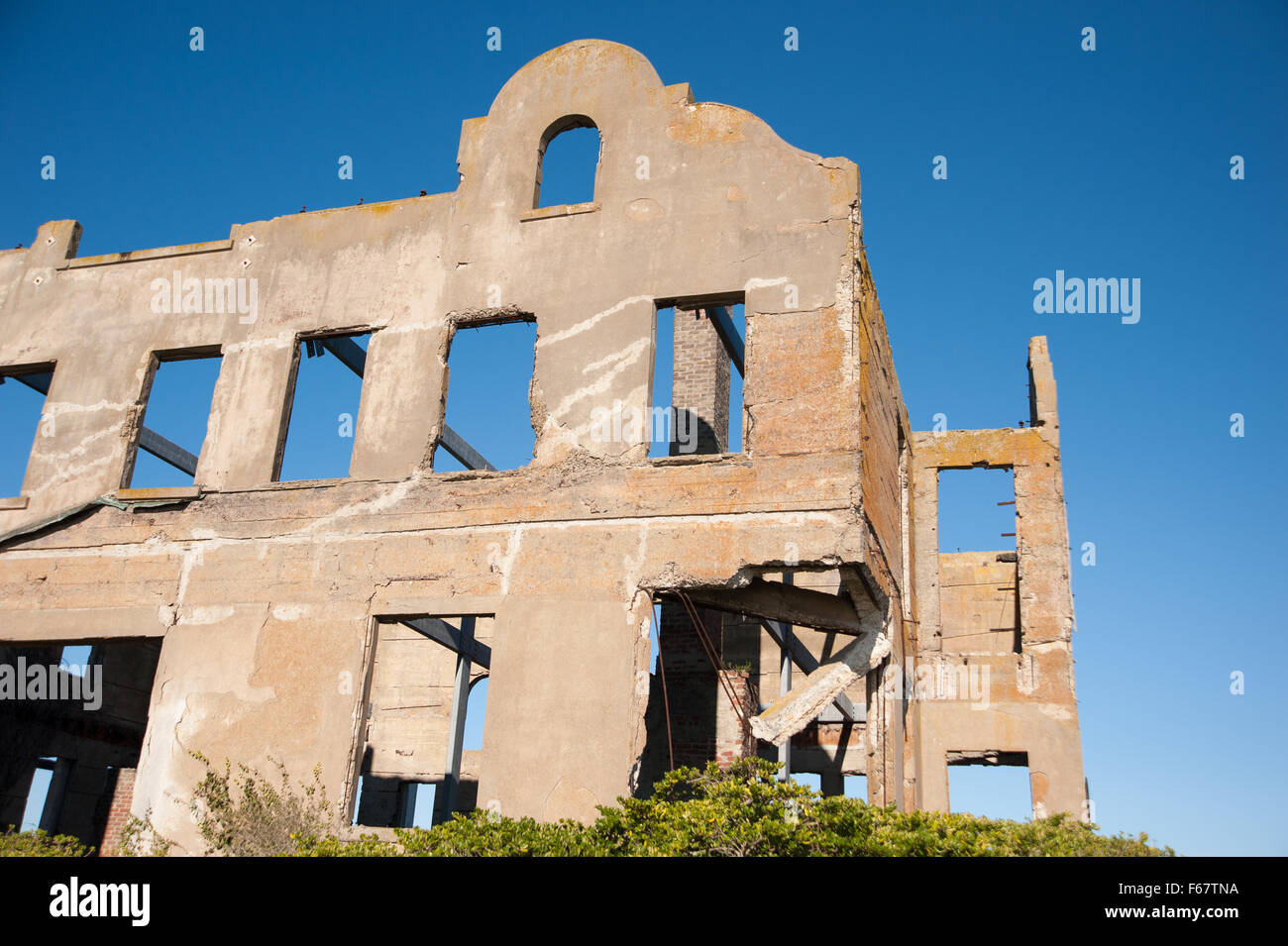 ALCATRAZ ISLAND, CA - NOV 6, 2015: Alcatraz Federal Penitentiary's ...