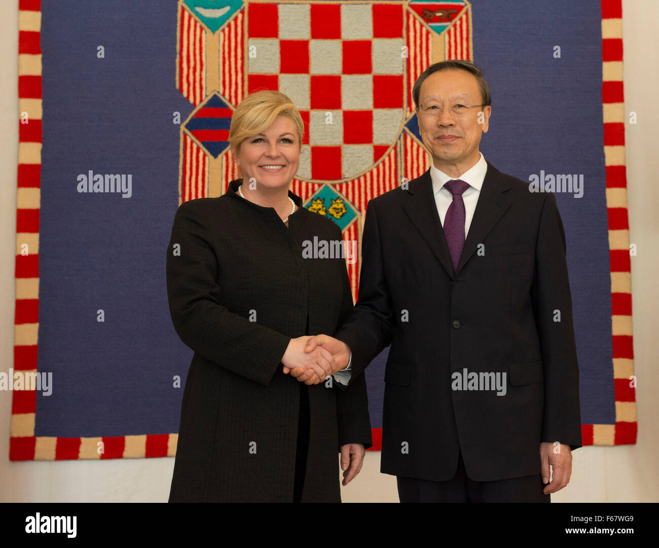 Zagreb, Croatia. 13th Nov, 2015. Du Qinglin (R), visiting vice chairman ...