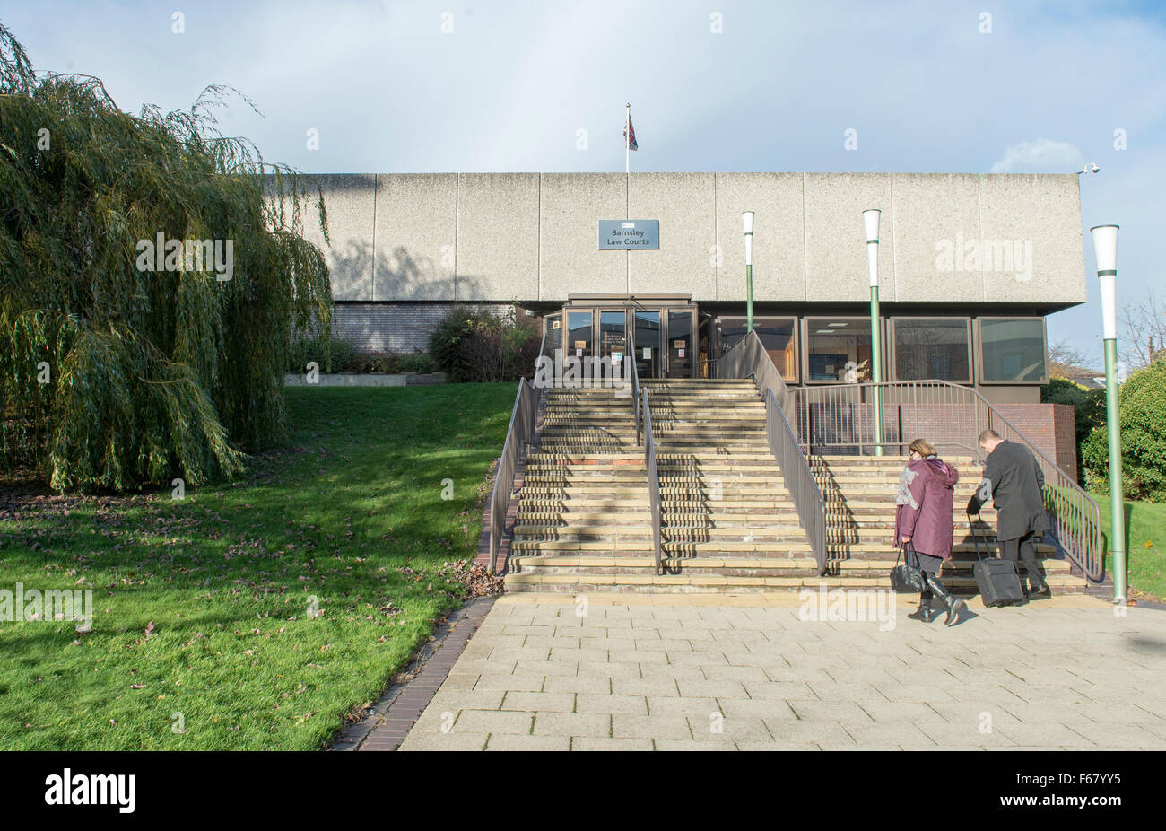Barnsley magistrates court hi-res stock photography and images - Alamy