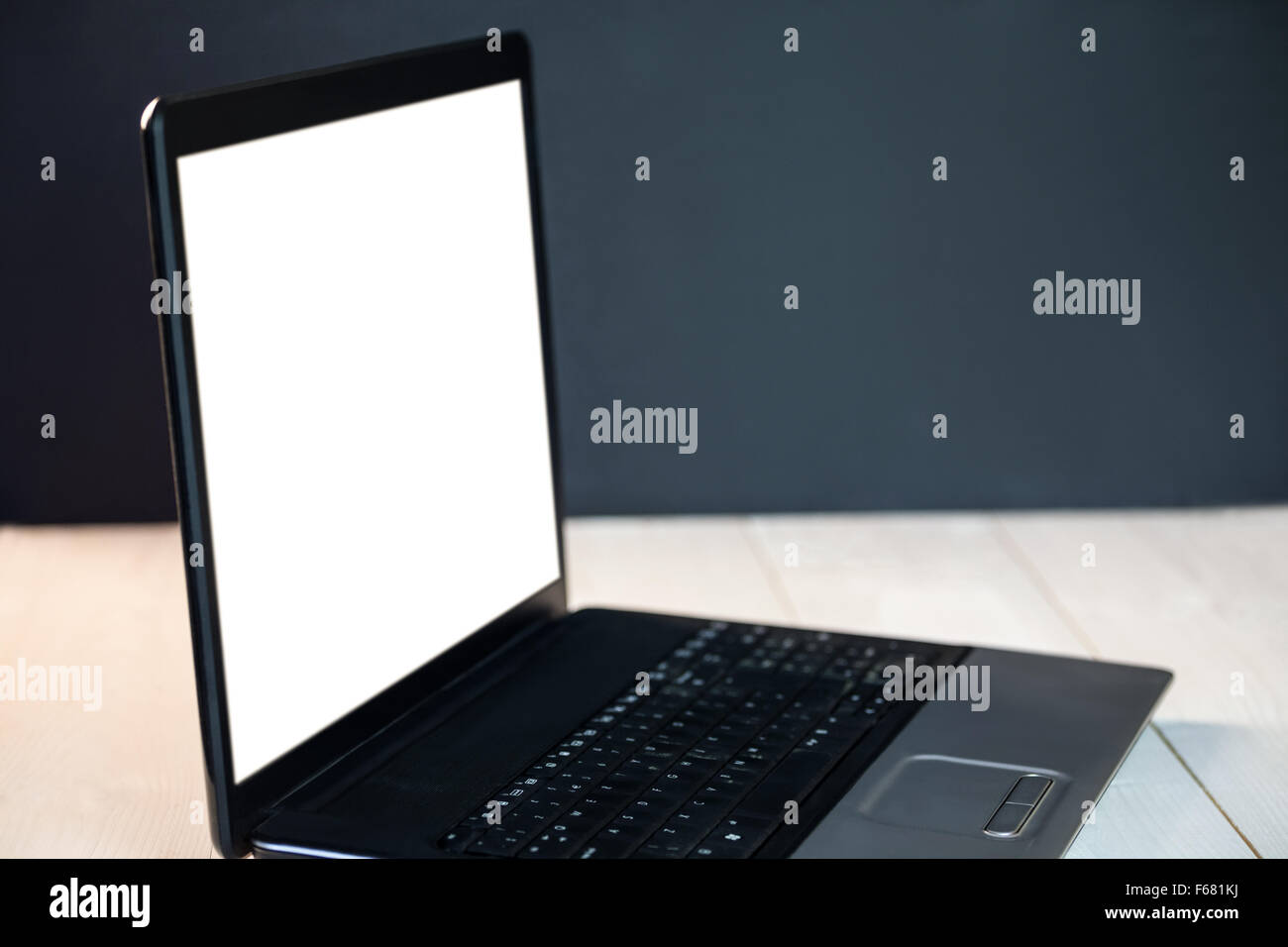 Blank laptop hi-res stock photography and images - Alamy