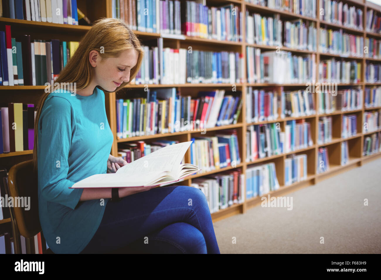 School library chair hi-res stock photography and images - Alamy